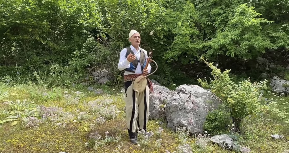 Shuhet lahutari Jonuz Delaj/ Kolegët artistë: Figurë e pazëvendësueshme ...